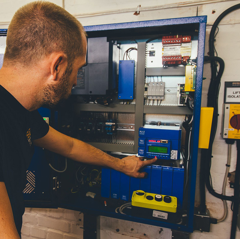 LOLER Thorough Examinations - Rise Compliance